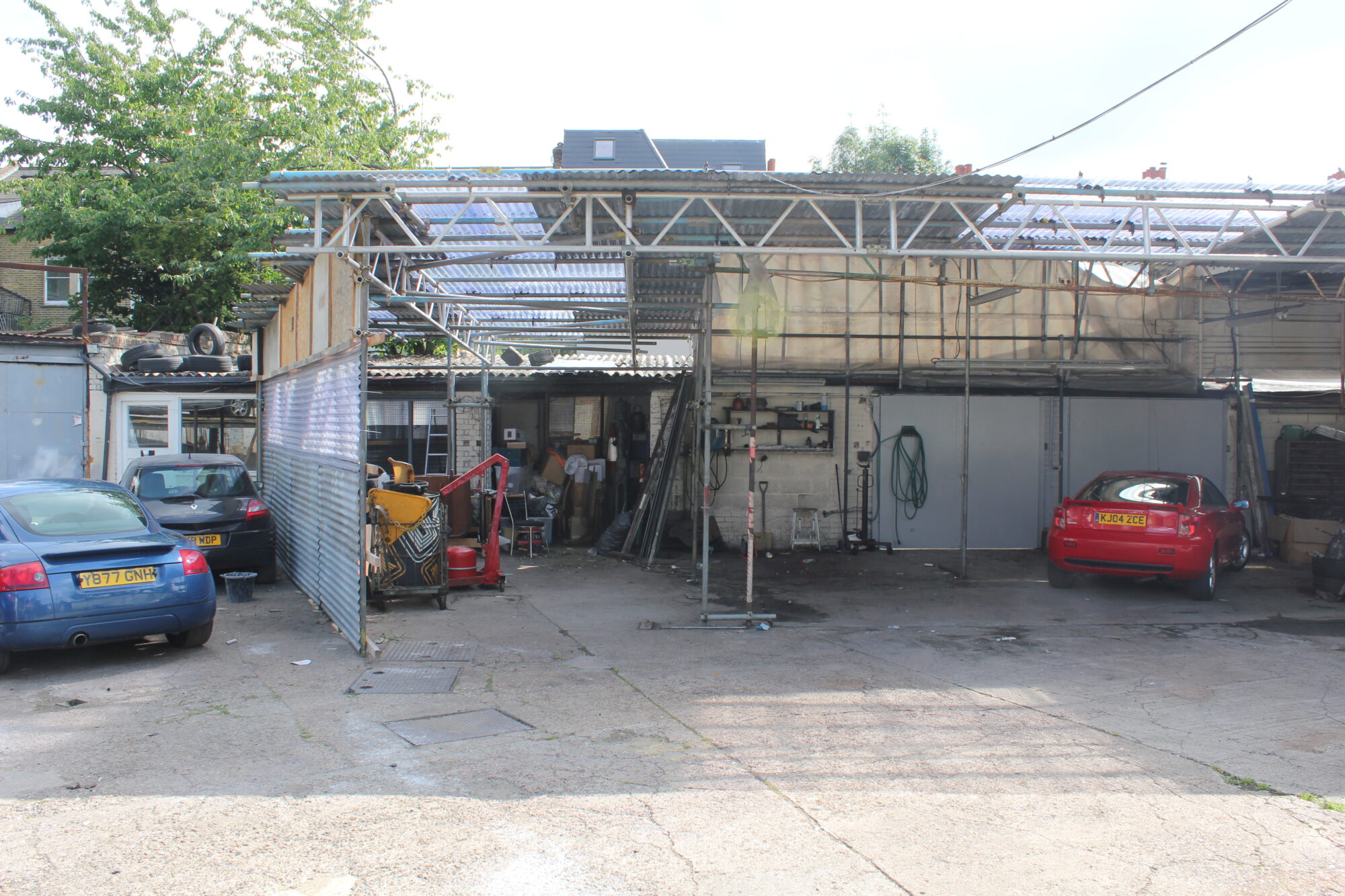 FOR SALE: 95a Mitcham Lane, Streatham, London SW16 6LY – Freehold ...